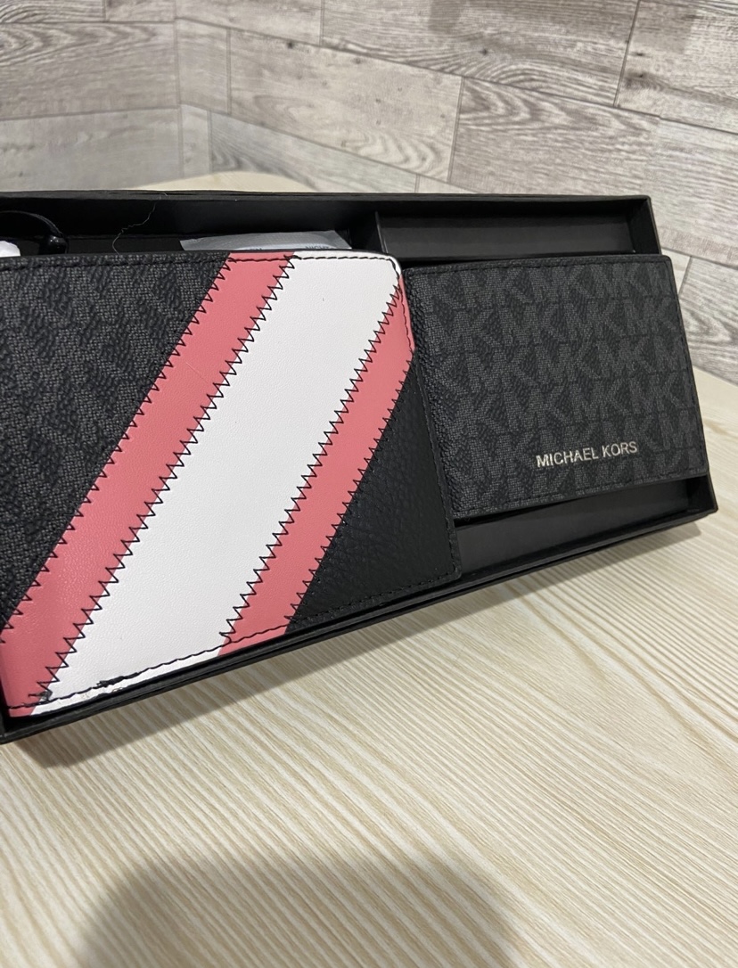 Michael Kors 3in1 Wallet in a Box - Walmart.com