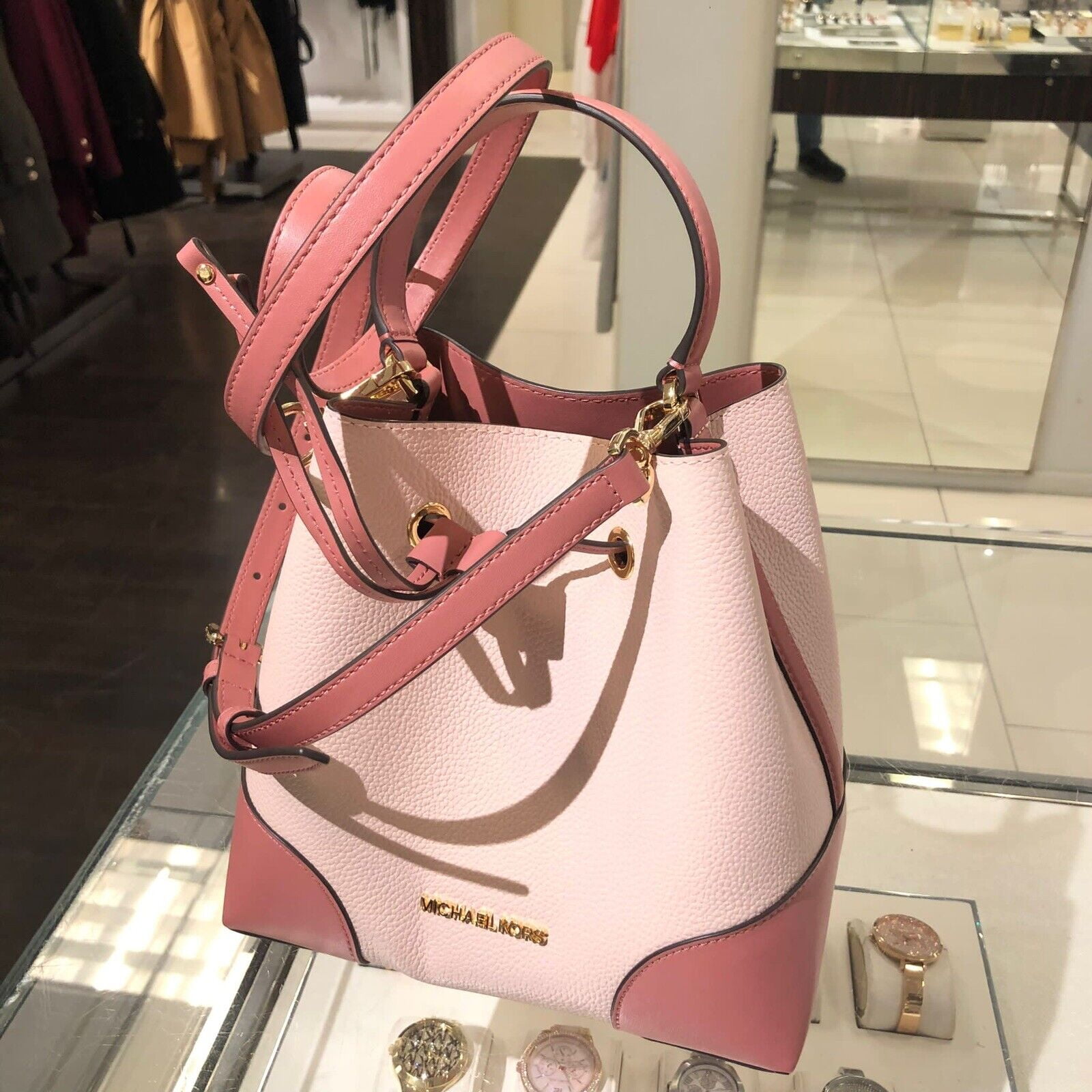 Michael Kors Mercer Medium Drawstring Bucket Messenger Bag MK POWDER ...