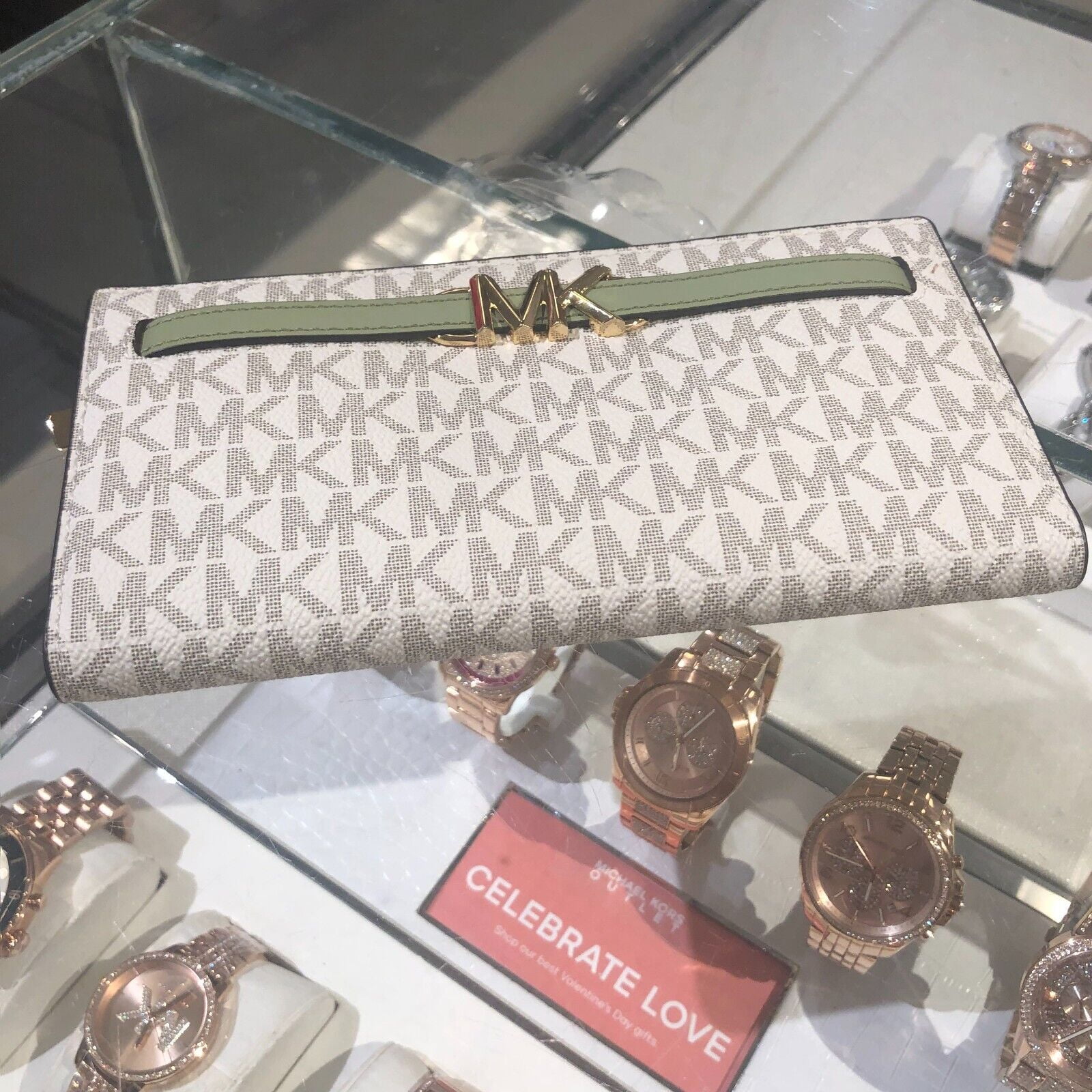 Michael Kors Reed Women's Large Snap Leather Wallet Style Light Sage ...