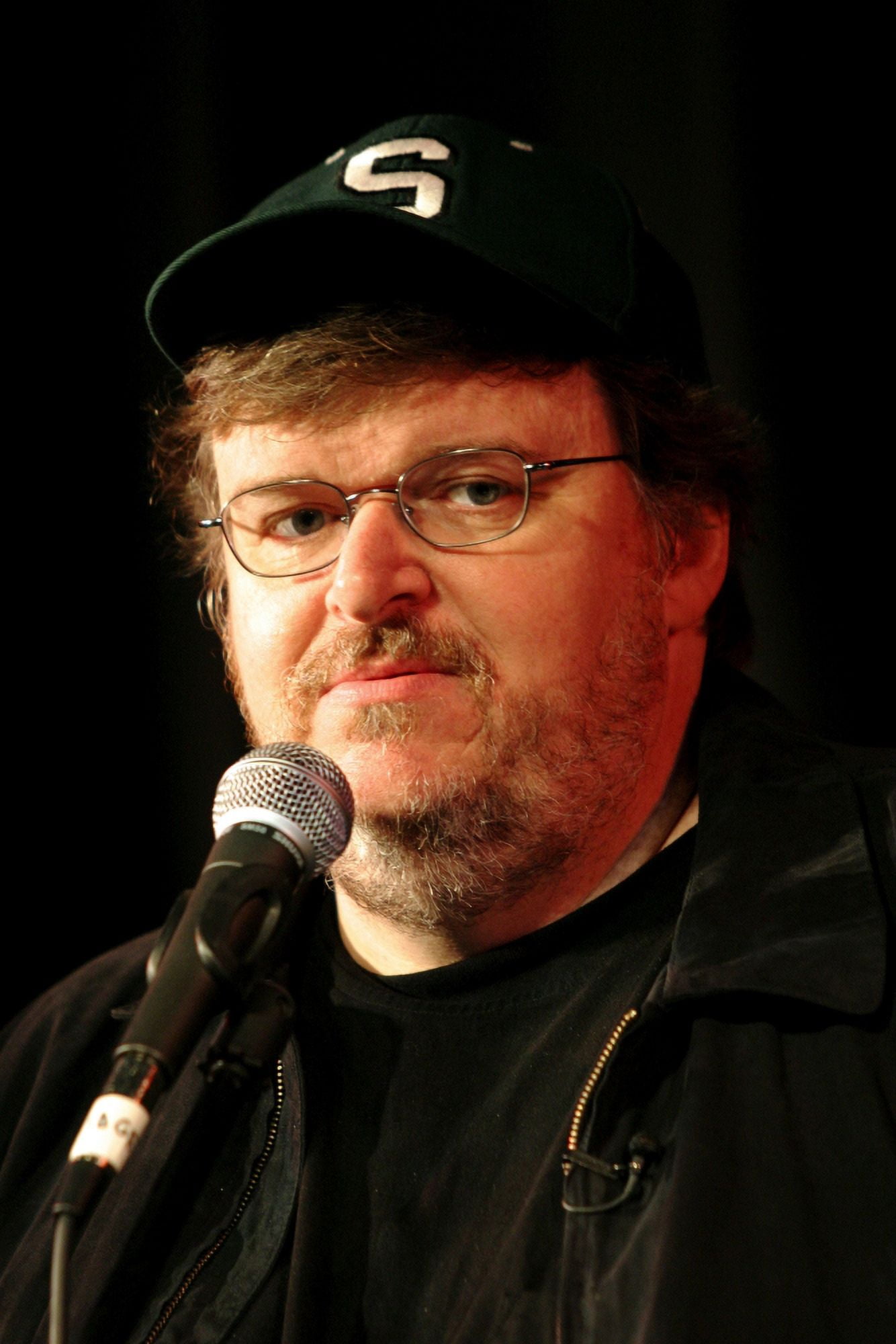 Michael Moore Discusses The Release Of His Documentary, Fahrenheit 911 ...