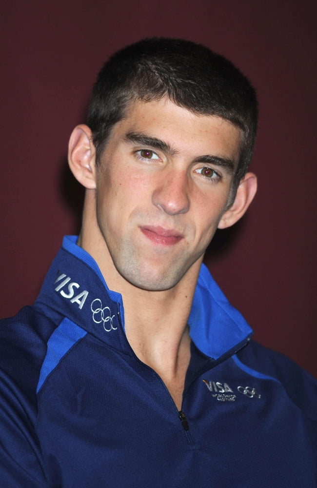 Michael Phelps At A Public Appearance For Visa'S Play Every Day Jump ...