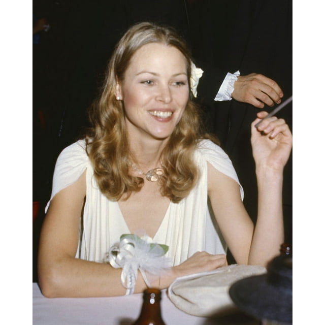 Michelle Phillips Candid 1970's Mamas And The Papas Singer 24X36 ...
