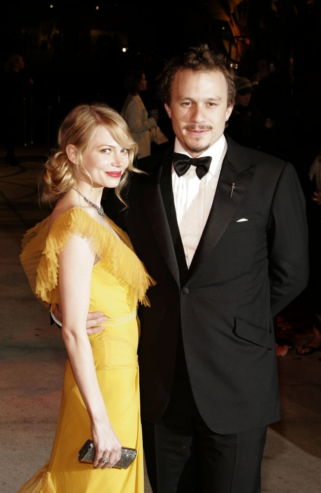 Michelle Williams (Wearing A Vera Wang Gown), Heath Ledger At Arrivals ...