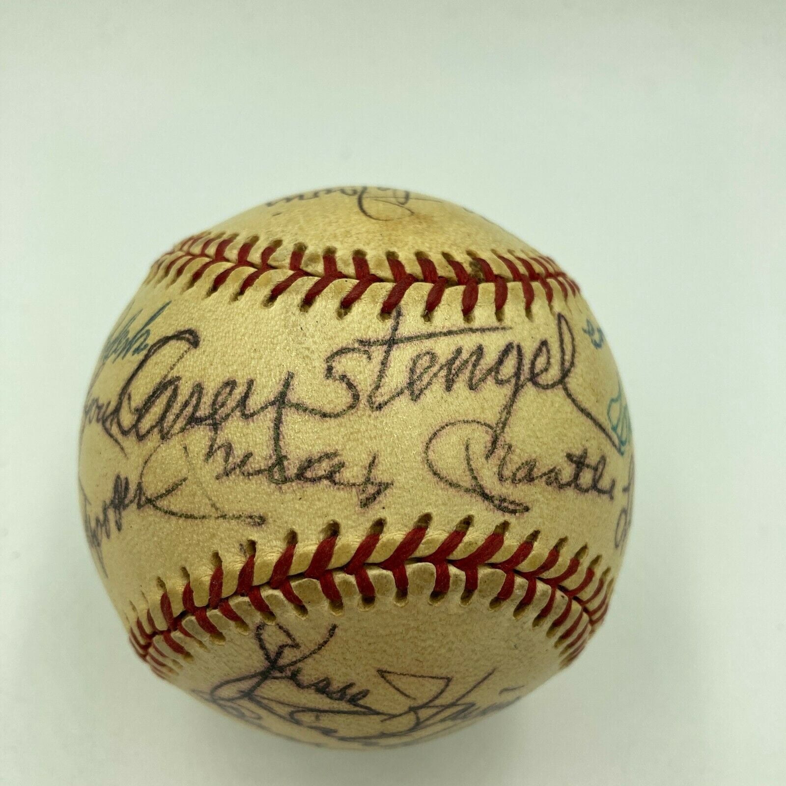 Mickey Mantle 1974 Hall Of Fame Induction Signed Baseball With Satchel ...