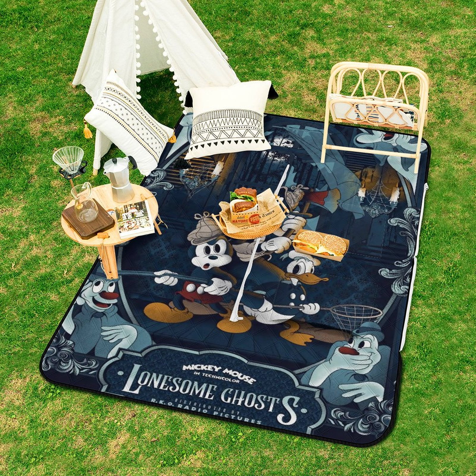 Mickey Mouse &Goofy Extra Large Picnic Blanket Waterproof,59"x 39 ...