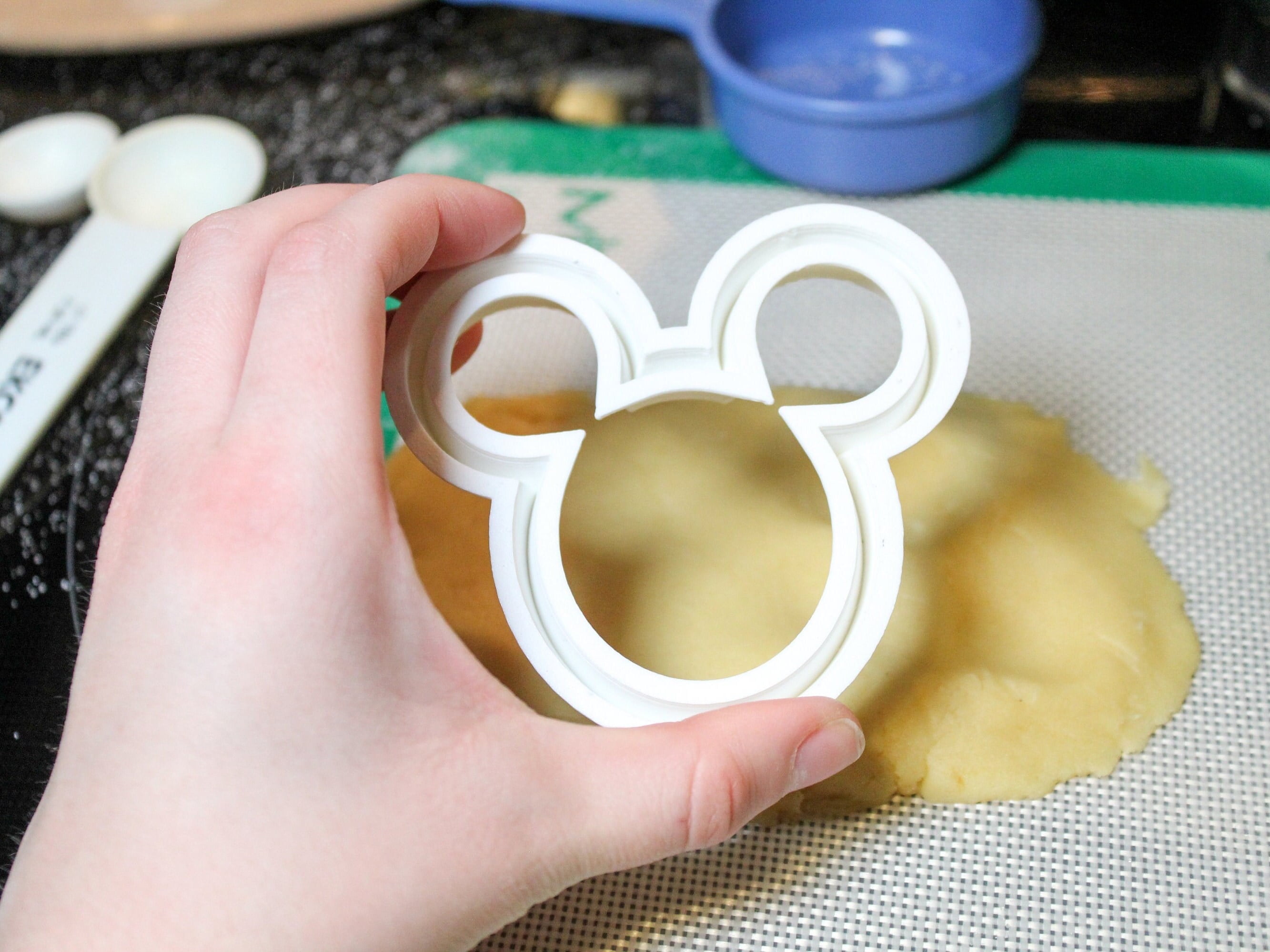Mickey Mouse Inspired Cookie, Fondant, Playdough Cutter - Walmart.com