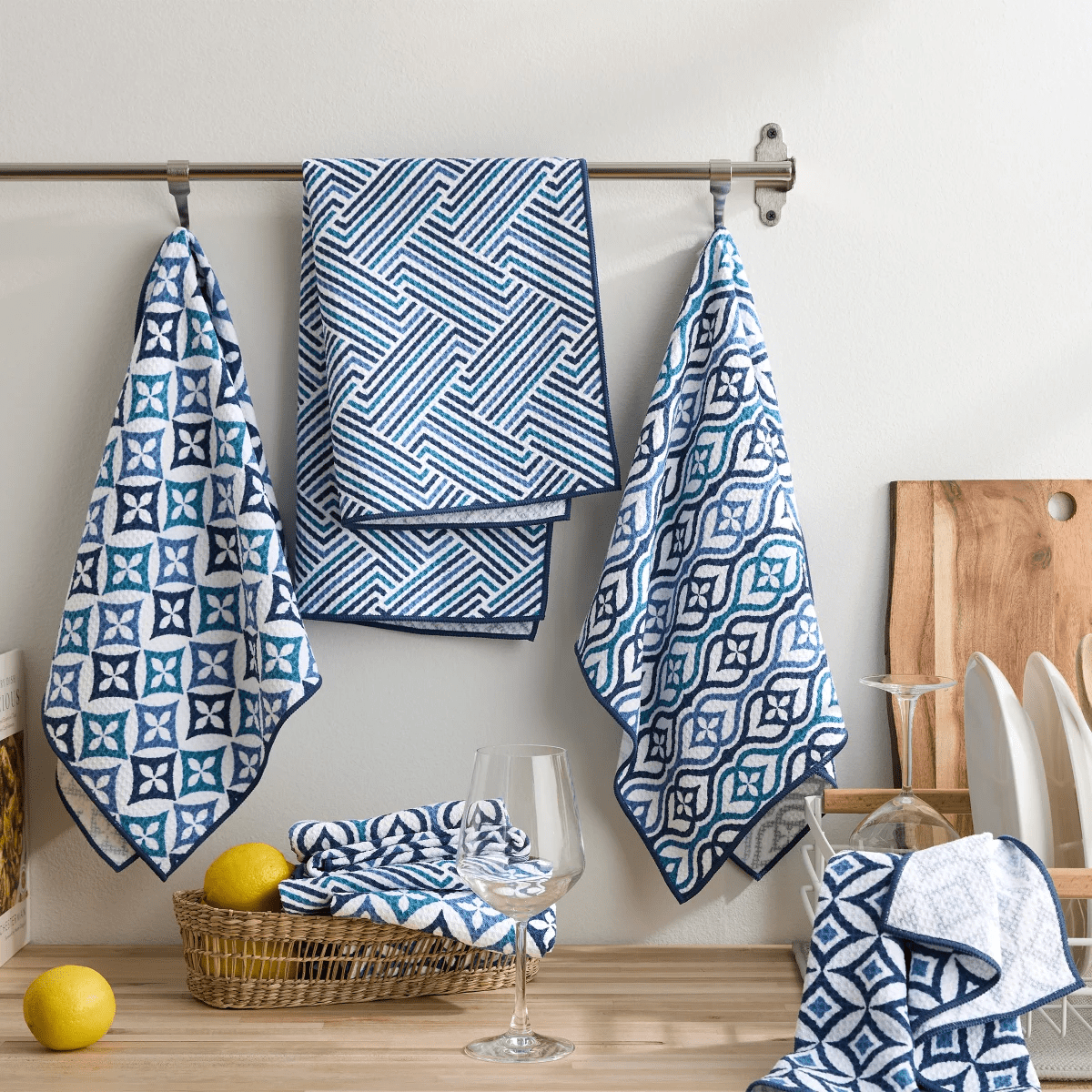 Microfiber Kitchen Dish Towel Set, Quick-Dry & Absorbent Waffle Weave ...
