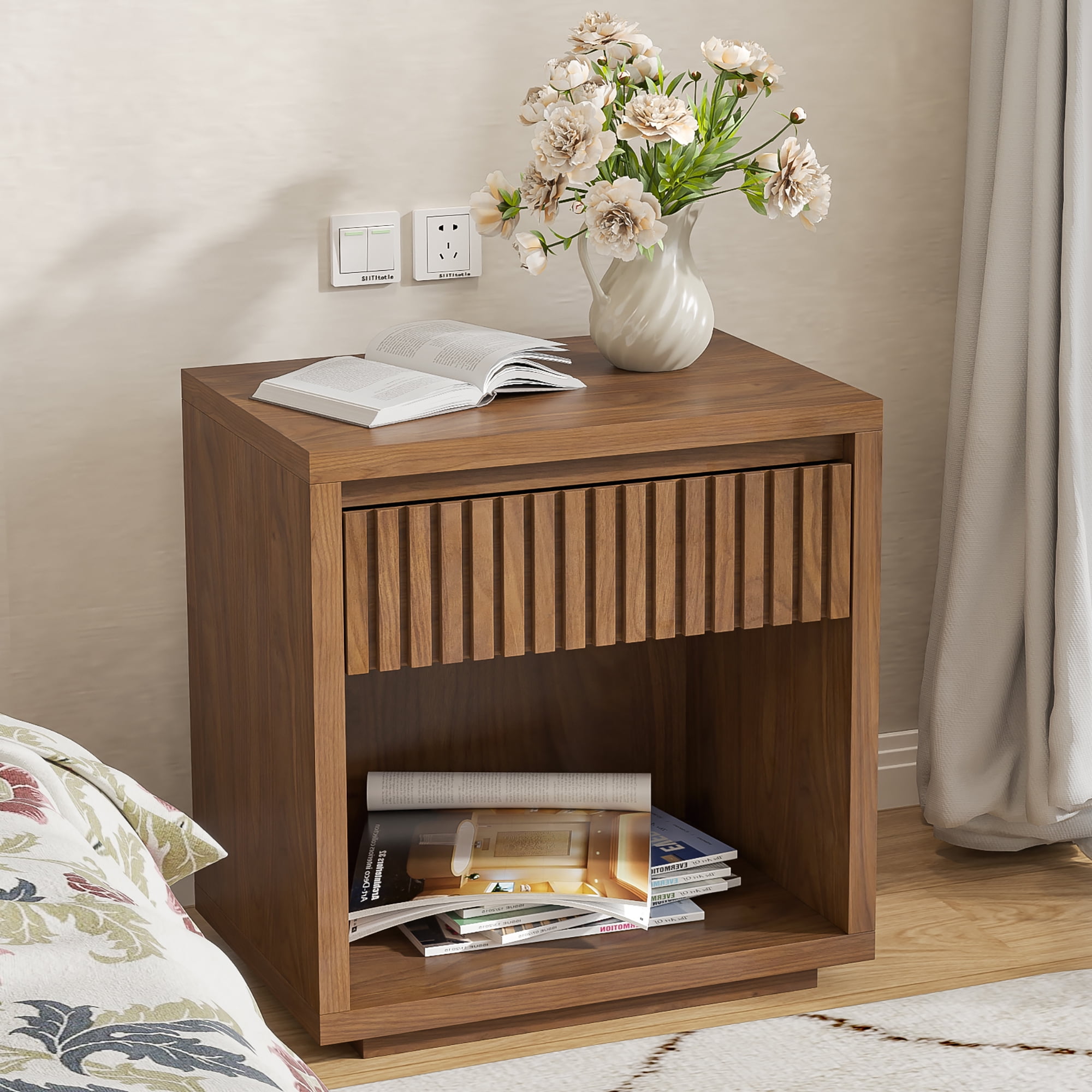 Mid Century Modern Nightstand, Fluted Bed Side Table End Table with ...