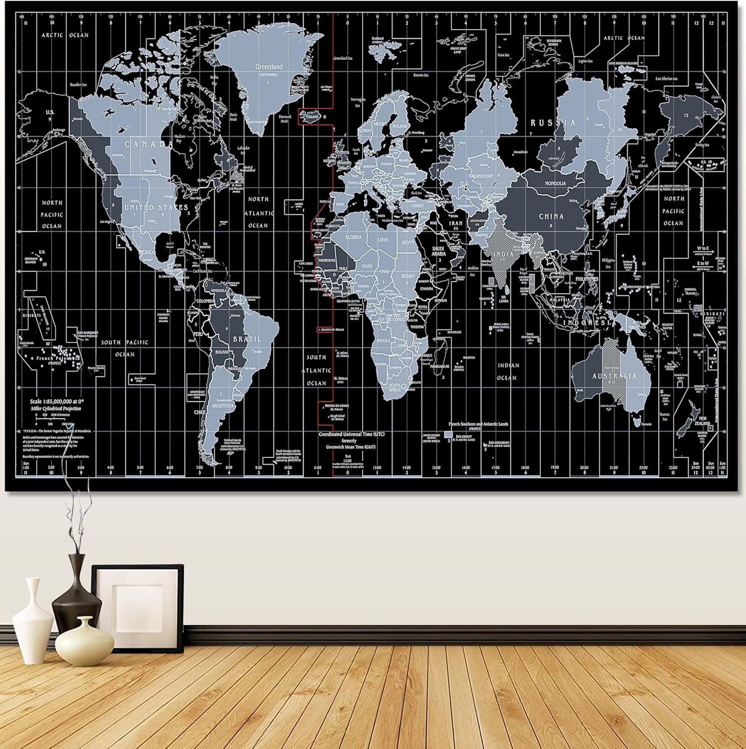Middle Retro Earth Map Tapestry,Vintage Map Tapestry Wall Hanging ...