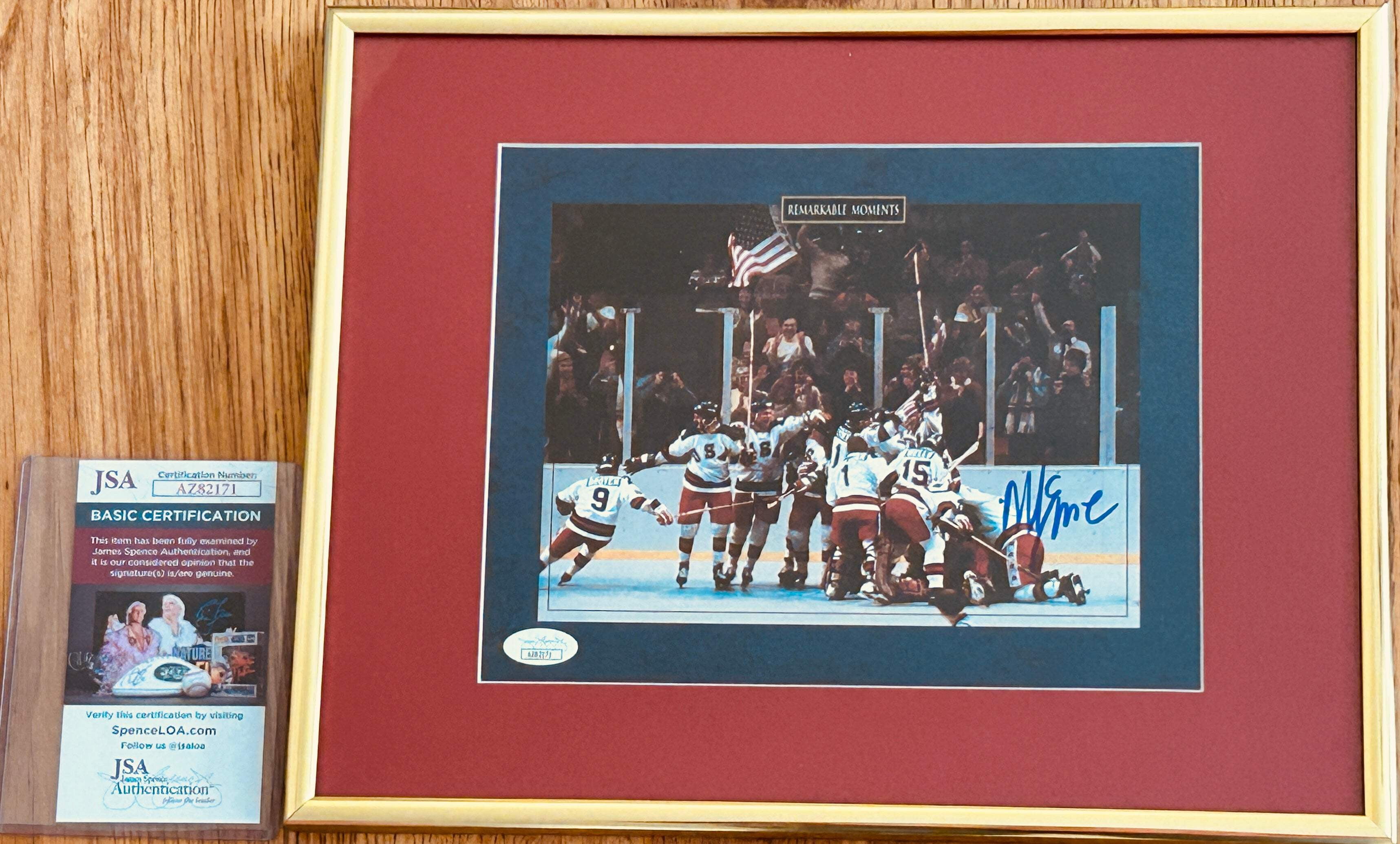 Mike Eruzione autographed 1980 Miracle on Ice USA Olympic Hockey Team ...