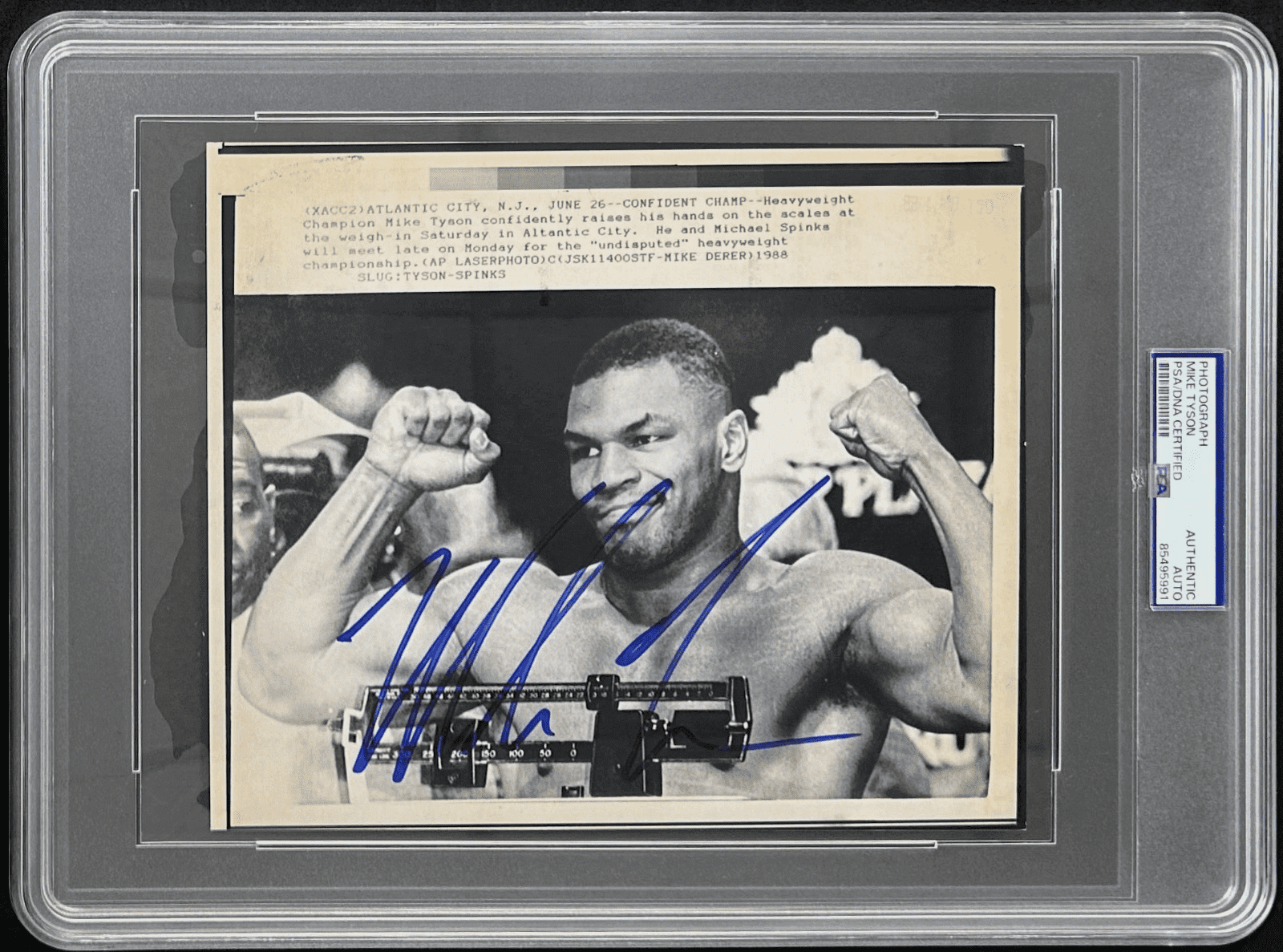 Mike Tyson Signed 1988 Type 3 Photograph PSA/DNA Weigh In Michael ...
