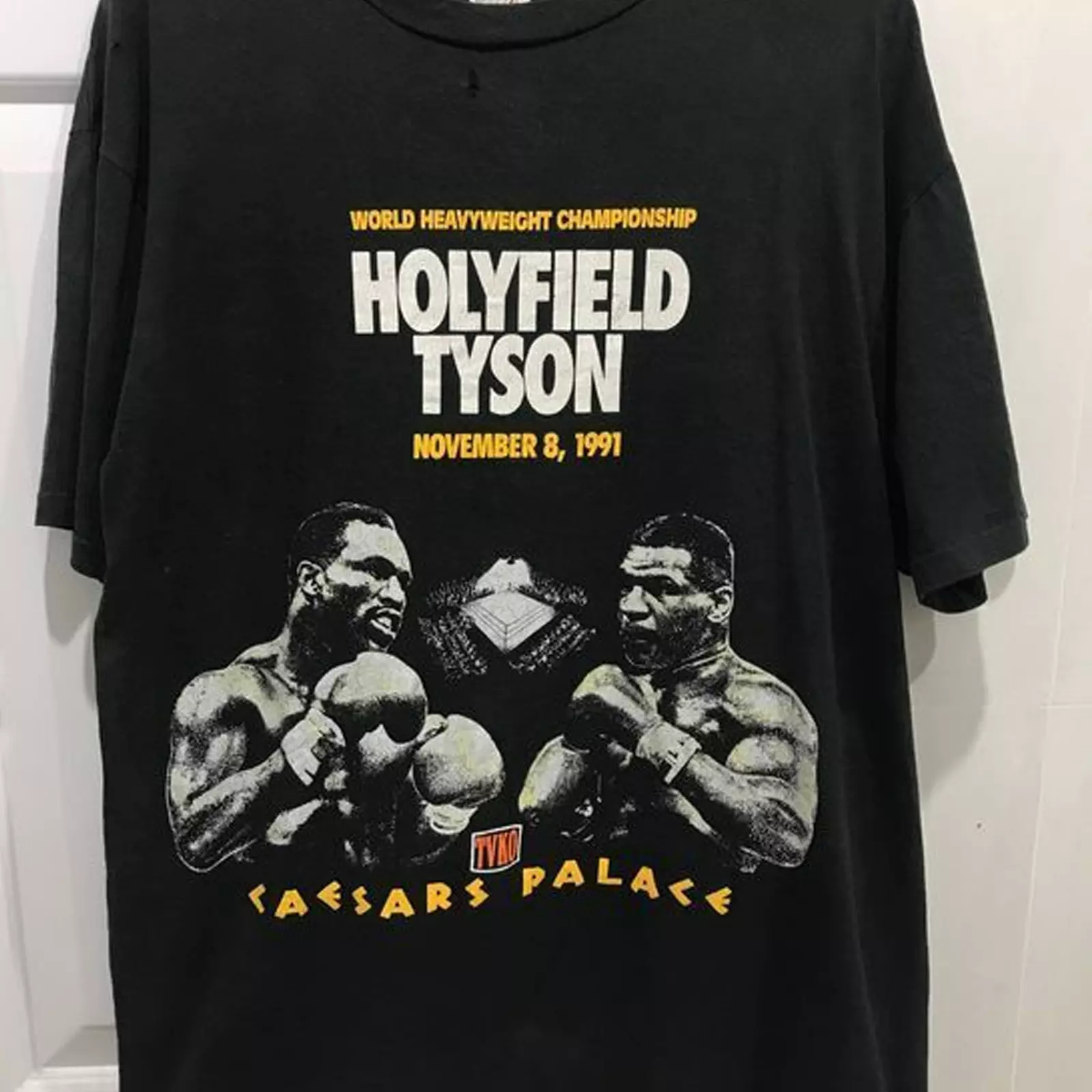 Mike Tyson Vs Holyfield Boxing 1991 Unisex Short Sleeve Black All Sizes ...