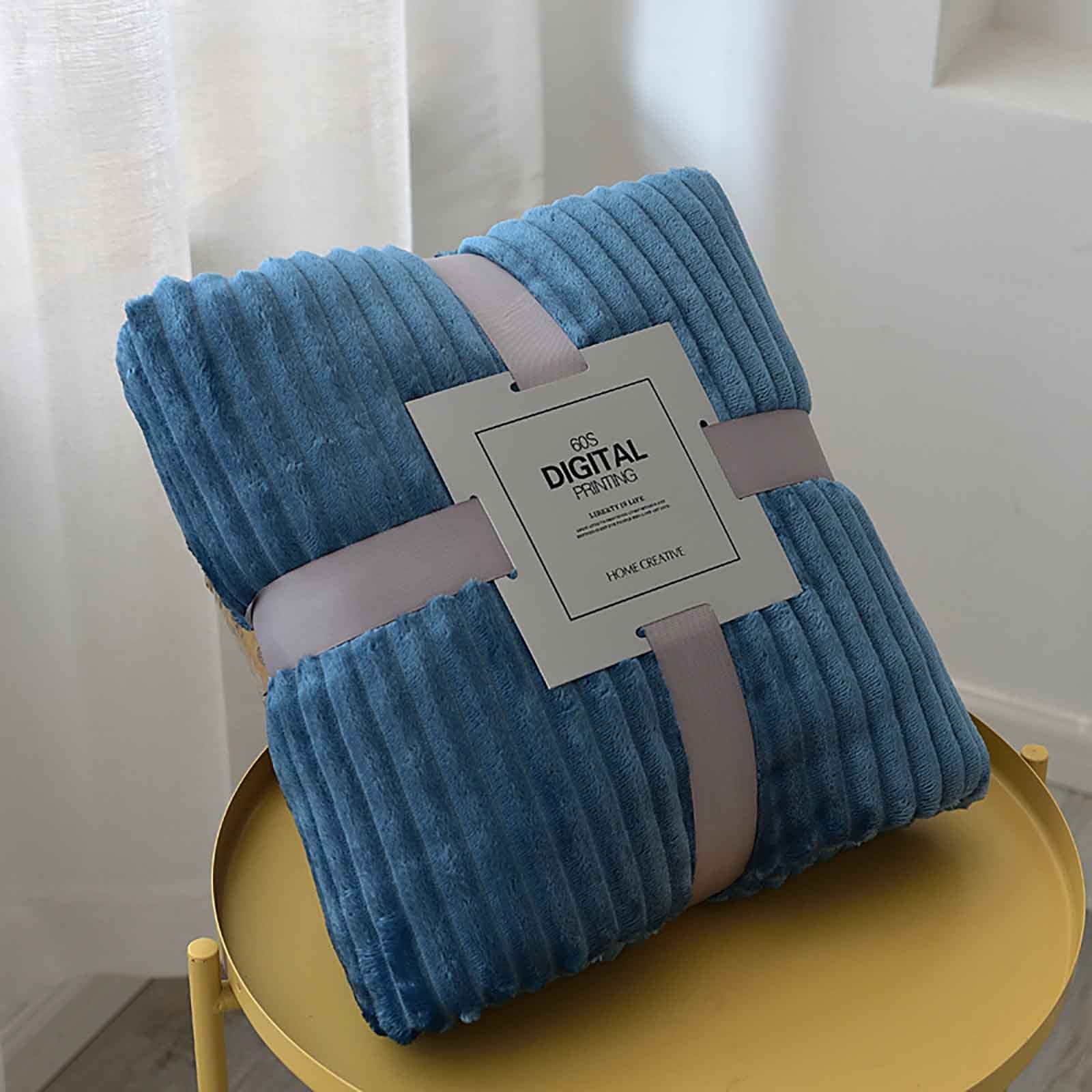 Flannel Throw Blanket, 39" x 59" Blanket for Couch, Ultra Soft Fuzzy ...