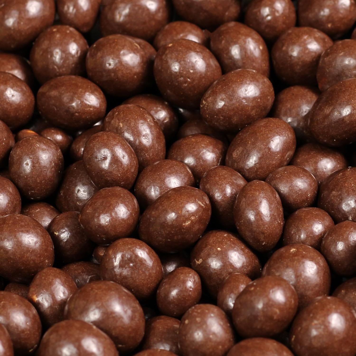 Milk Chocolate Toffee Coated Peanuts by It's Delish, 5 lbs Bulk Bag ...