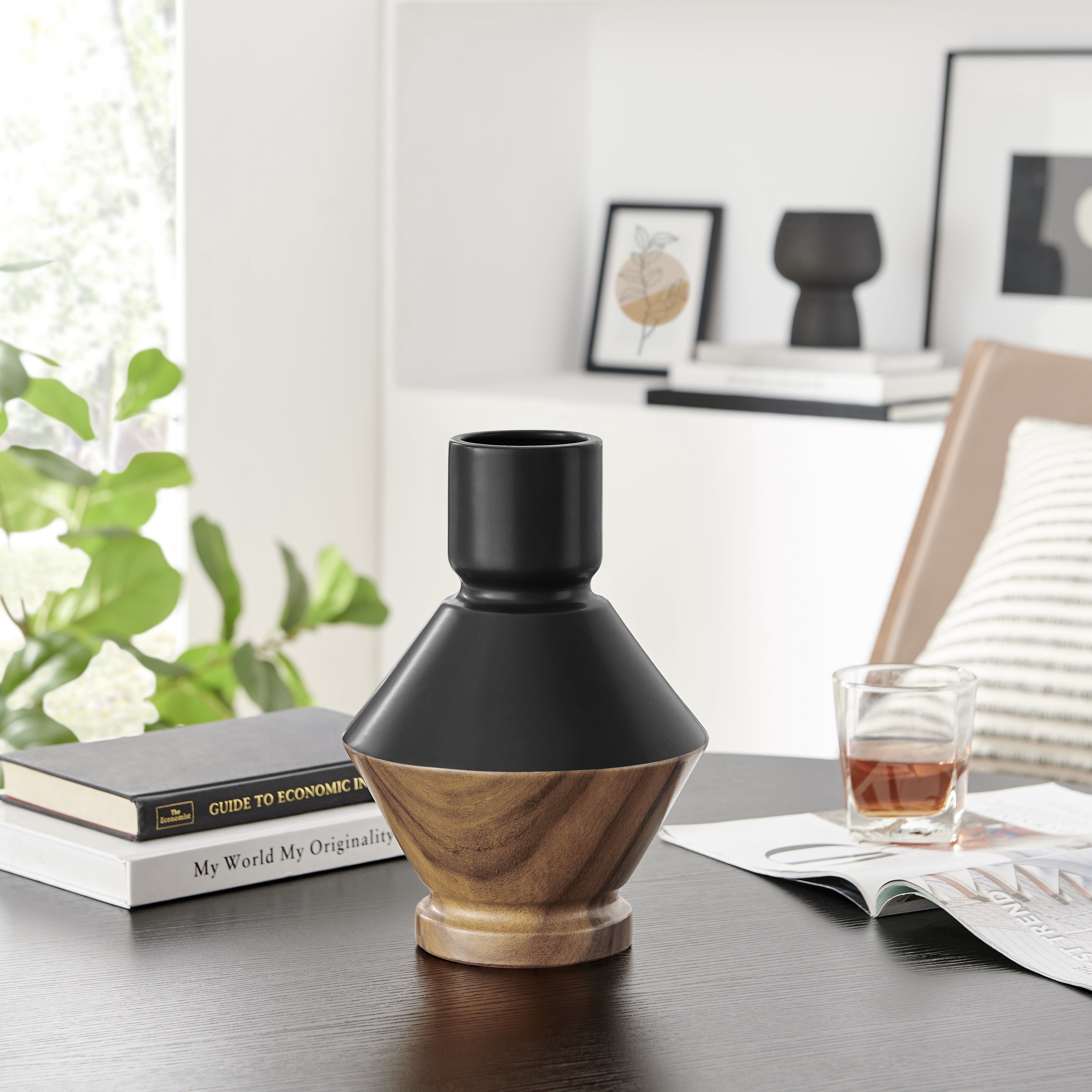 Milo Diamant Revese Hourglass Modern Two Tone Tabletop Vase - Black and ...