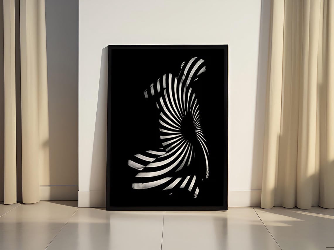 Miluva Black And White Striped Figure Poster, Living Room, Bedroom ...