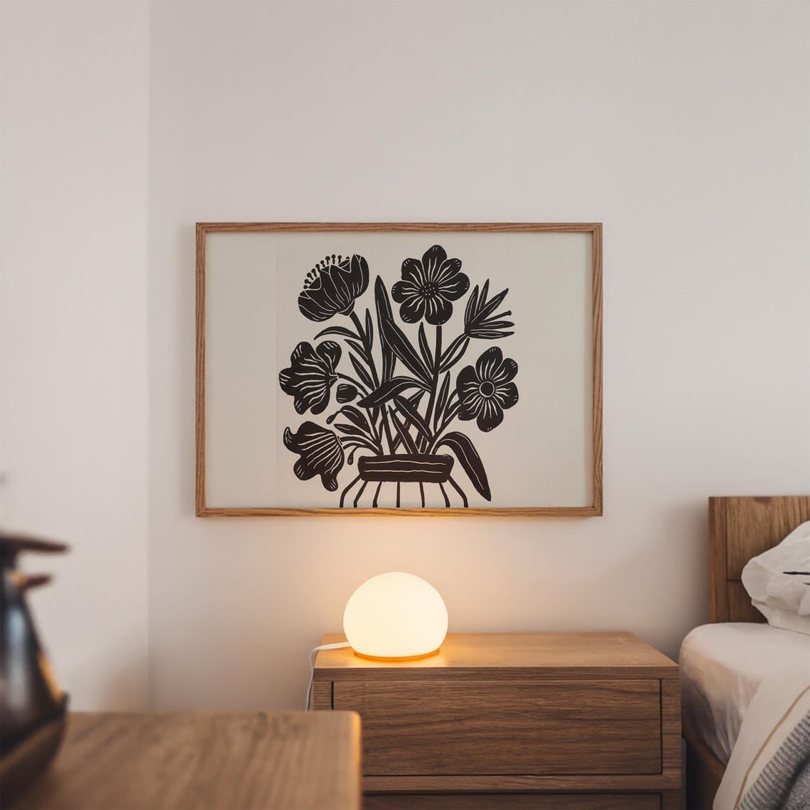 Miluva Horizontal Poster Mockup, Artwork Frame Mockup, Bedroom Mockup ...