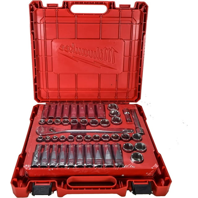 Free Shipping! Milwaukee 48-22-9010 1/2 in. Drive SAE/Metric Ratchet and Socket Mechanics Tool ...