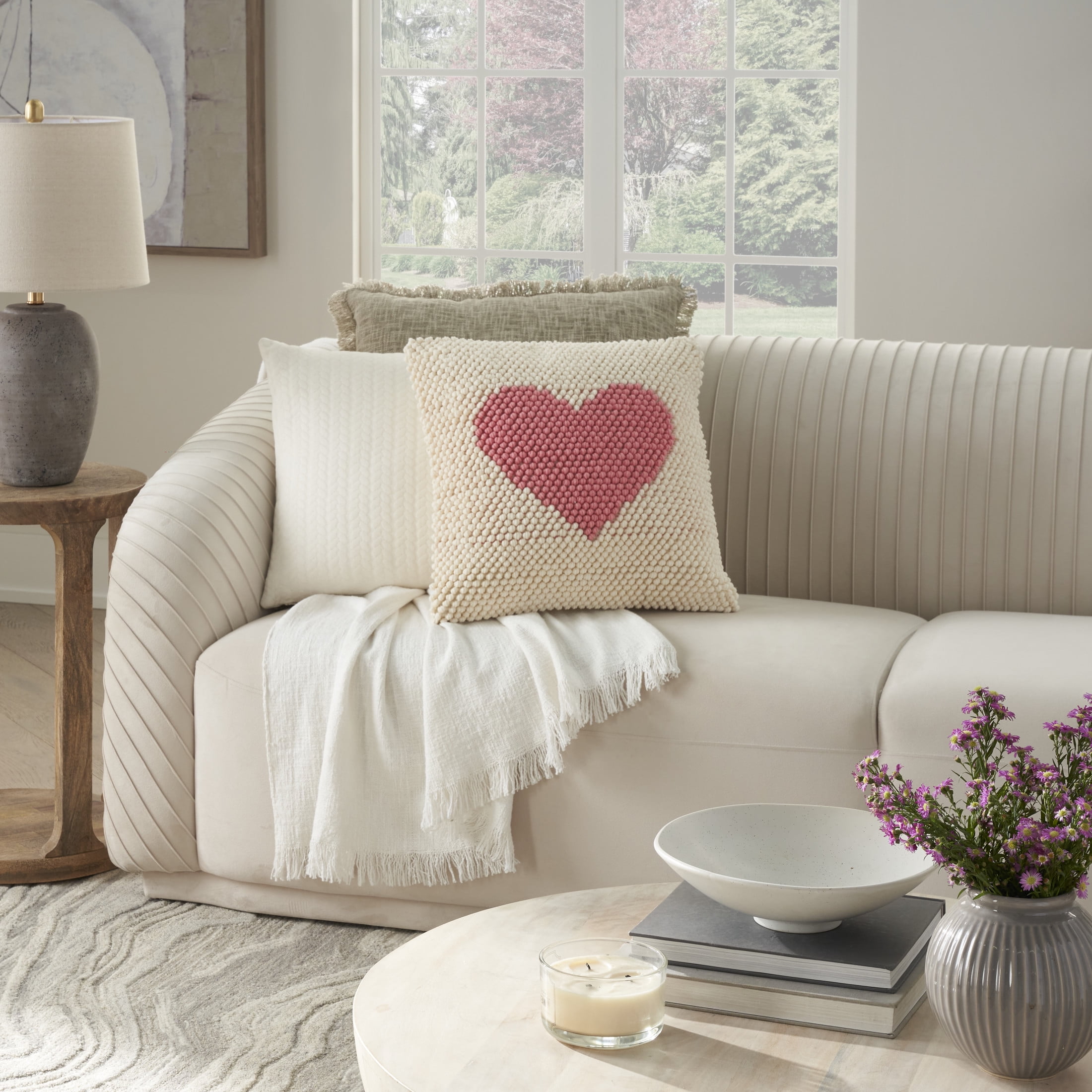 Mina Victory Holiday Pillows Loop Heart 18" x 18" Pink Indoor Throw ...