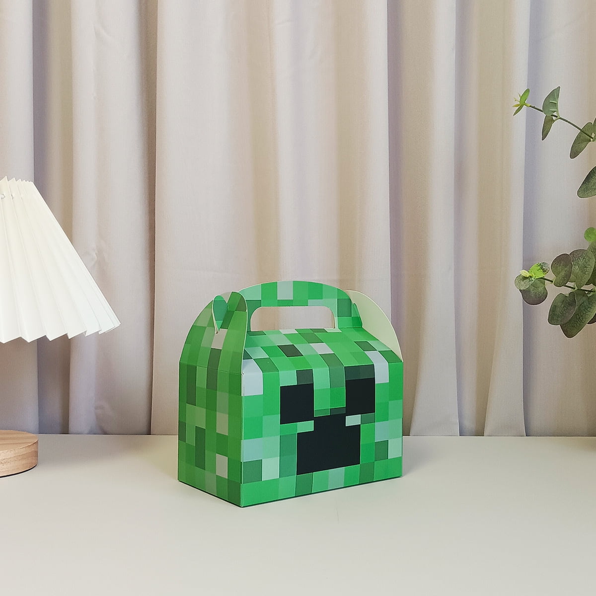 Minecraft Party Favor Boxes – 12-Pack Candy Gift Boxes with Handles ...