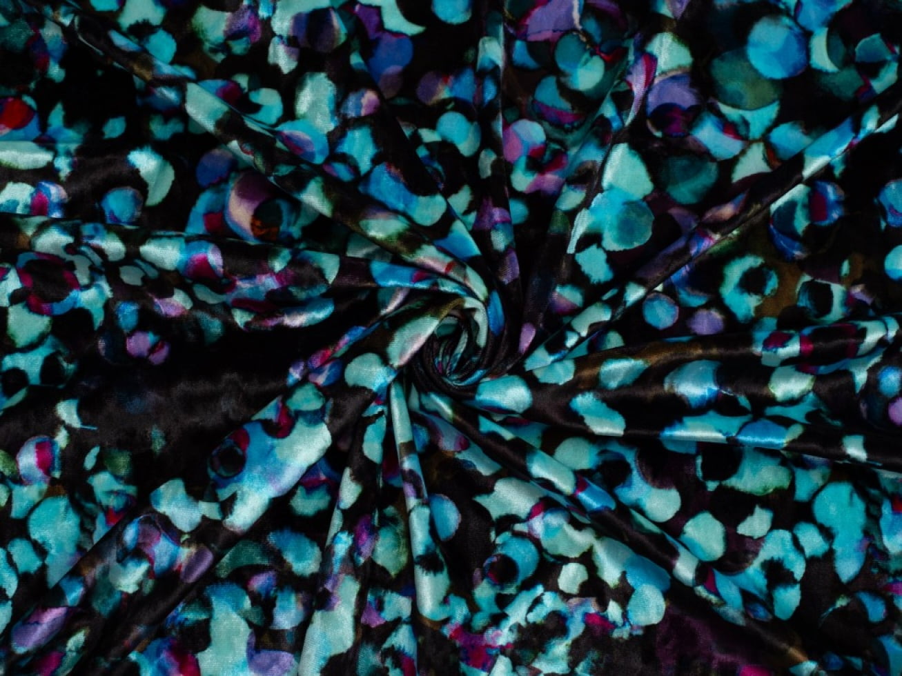 Minerva Exclusive Bubble Shoal Crush Velvet Stretch Knit Fabric - per ...