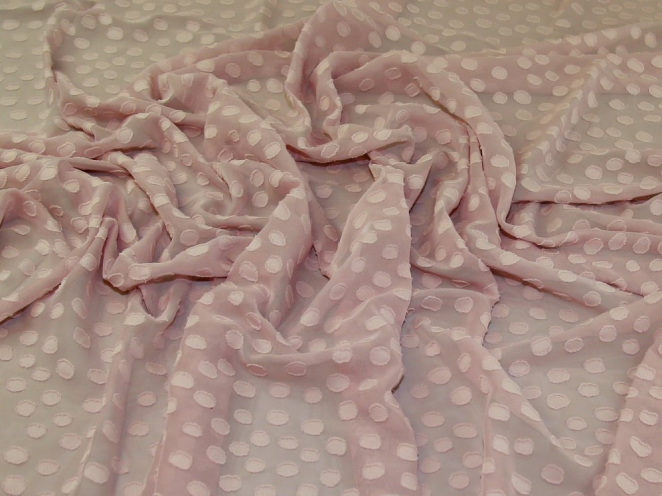 Minerva Swiss Clip Jacquard Sheer Chiffon Fabric Rose - per yard ...