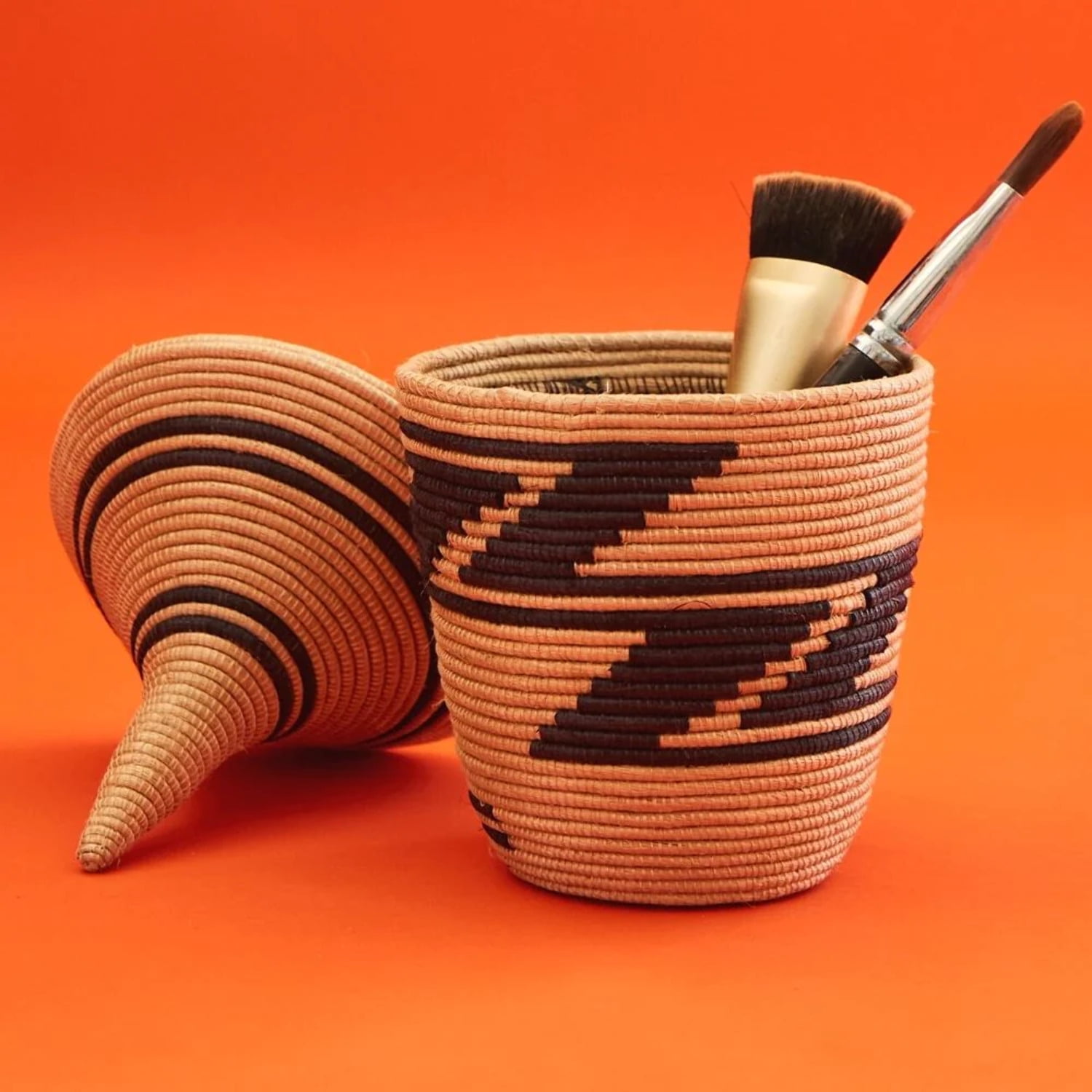 Mini Black Sisal Agaseke Peace Basket - Walmart.com