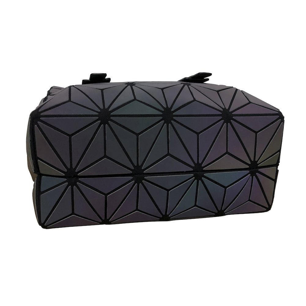 Amerileather Medina Luminous Geometric Handbag - Walmart.com