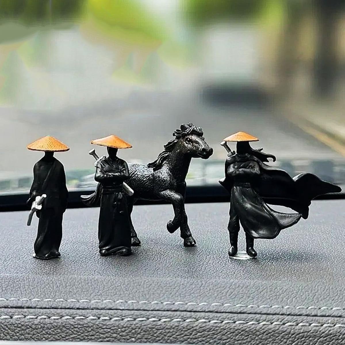 Mini Resin Chinese Swordsman Figurines, Car ATT1Rearview Mirror ...