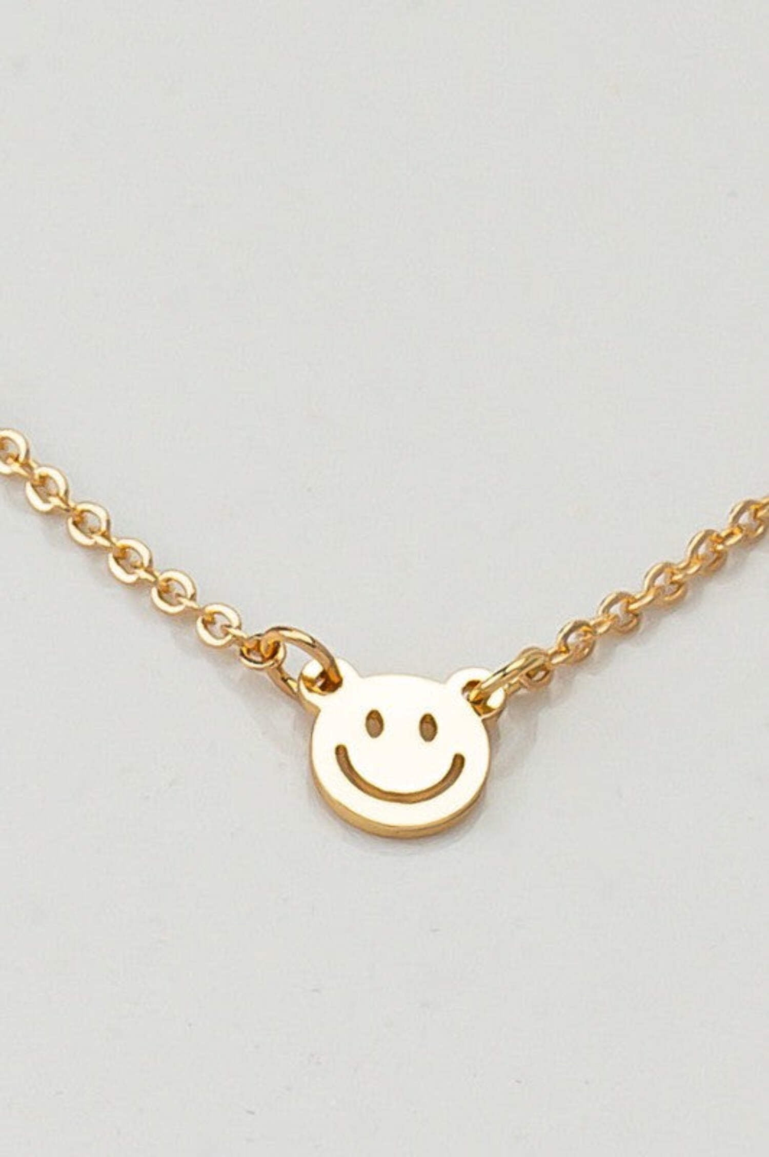 Mini Smiley Face Necklace - Walmart.com