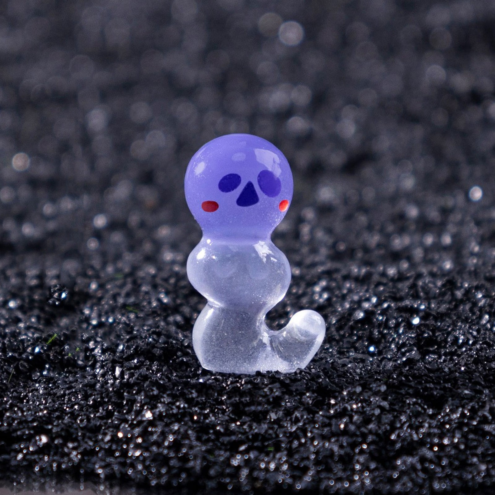 Miniature Specter Figurines, Luminous Halloween Decor, Glow-in-the-Dark ...