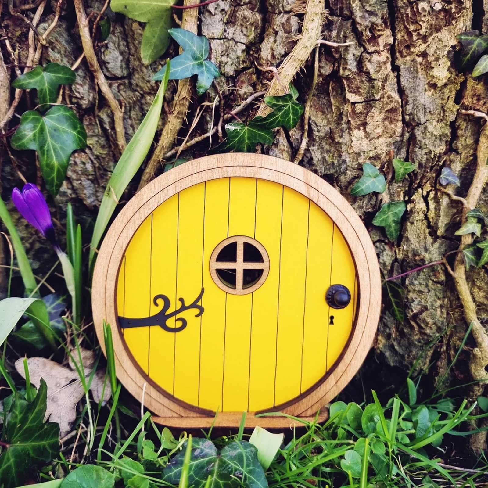 Miniature Wooden Tree Doors – Outdoor Garden Decor for Kids | Fairy ...