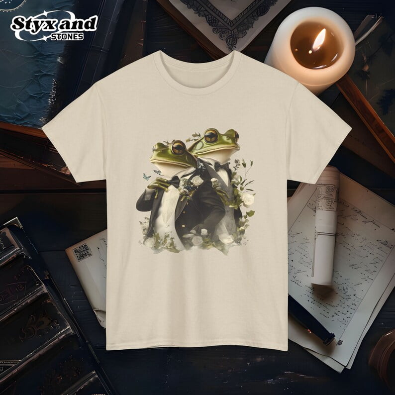 Minimal Mod-WM160 NEW BRAND, cool graphic t-shirts, Cute Frogs in Suits ...