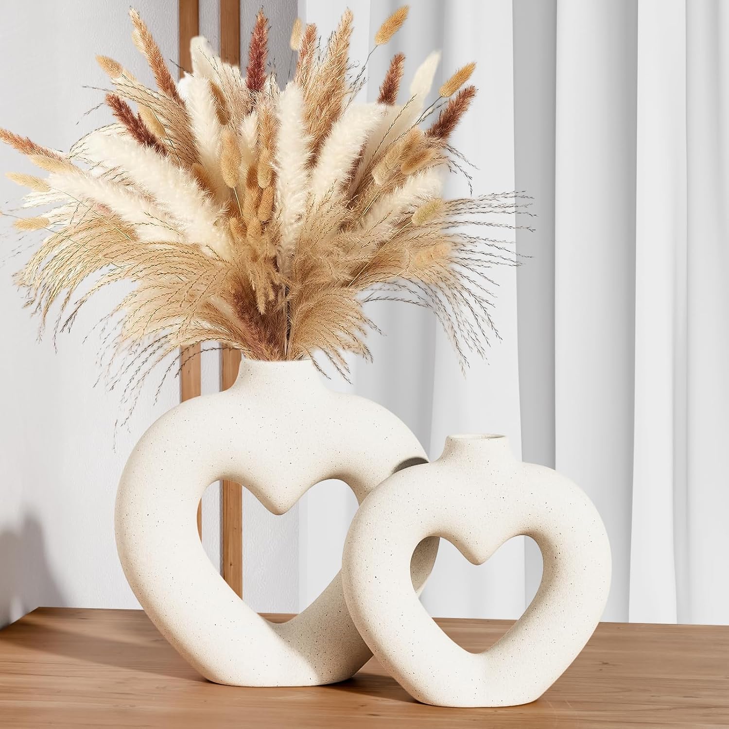 Minimalist Nordic Heart Pattern White Ceramic Heart Shape Vases, Set of ...