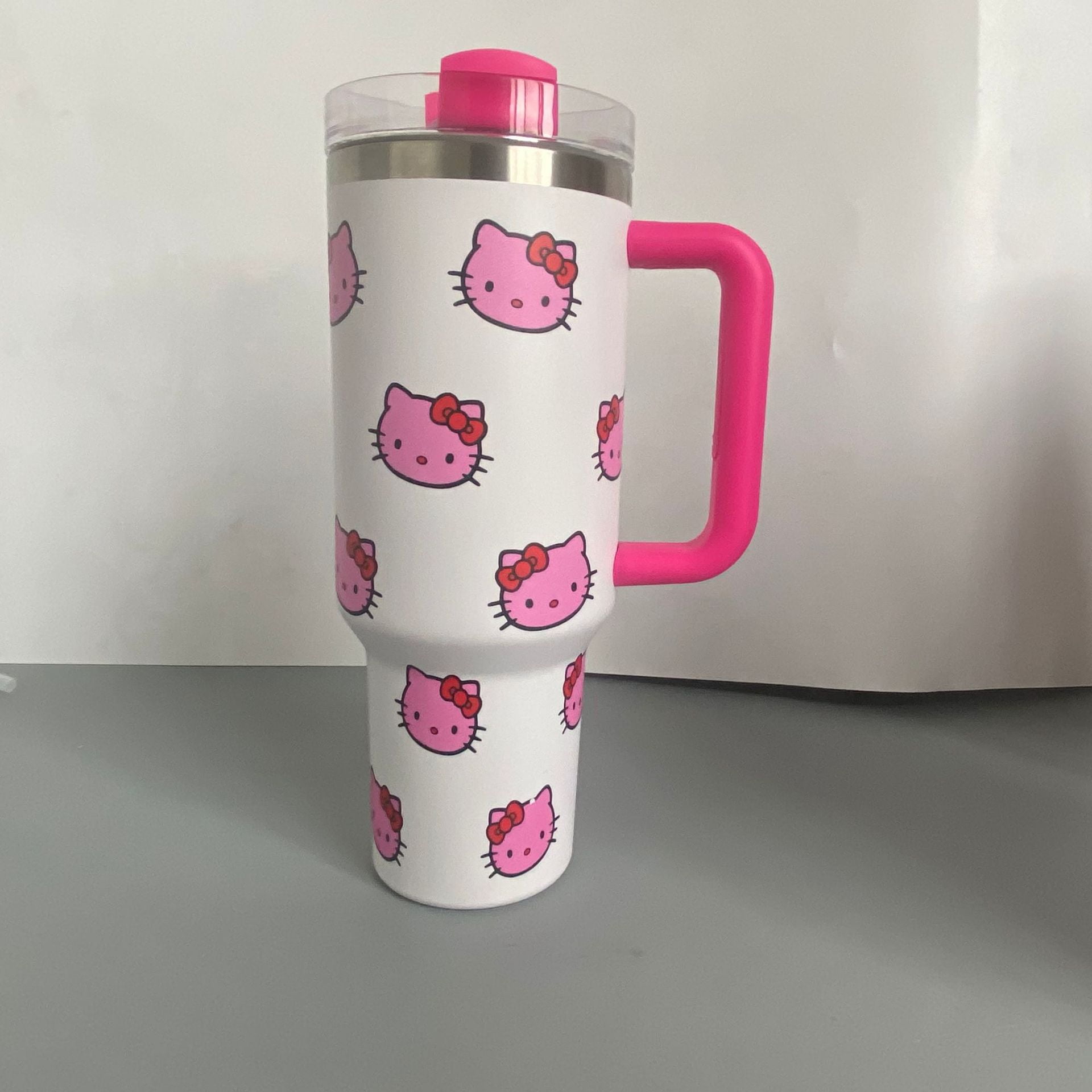 Miniso Sanrio HelloKitty 40Oz Stainless Steel Insulated Mug With Handle ...