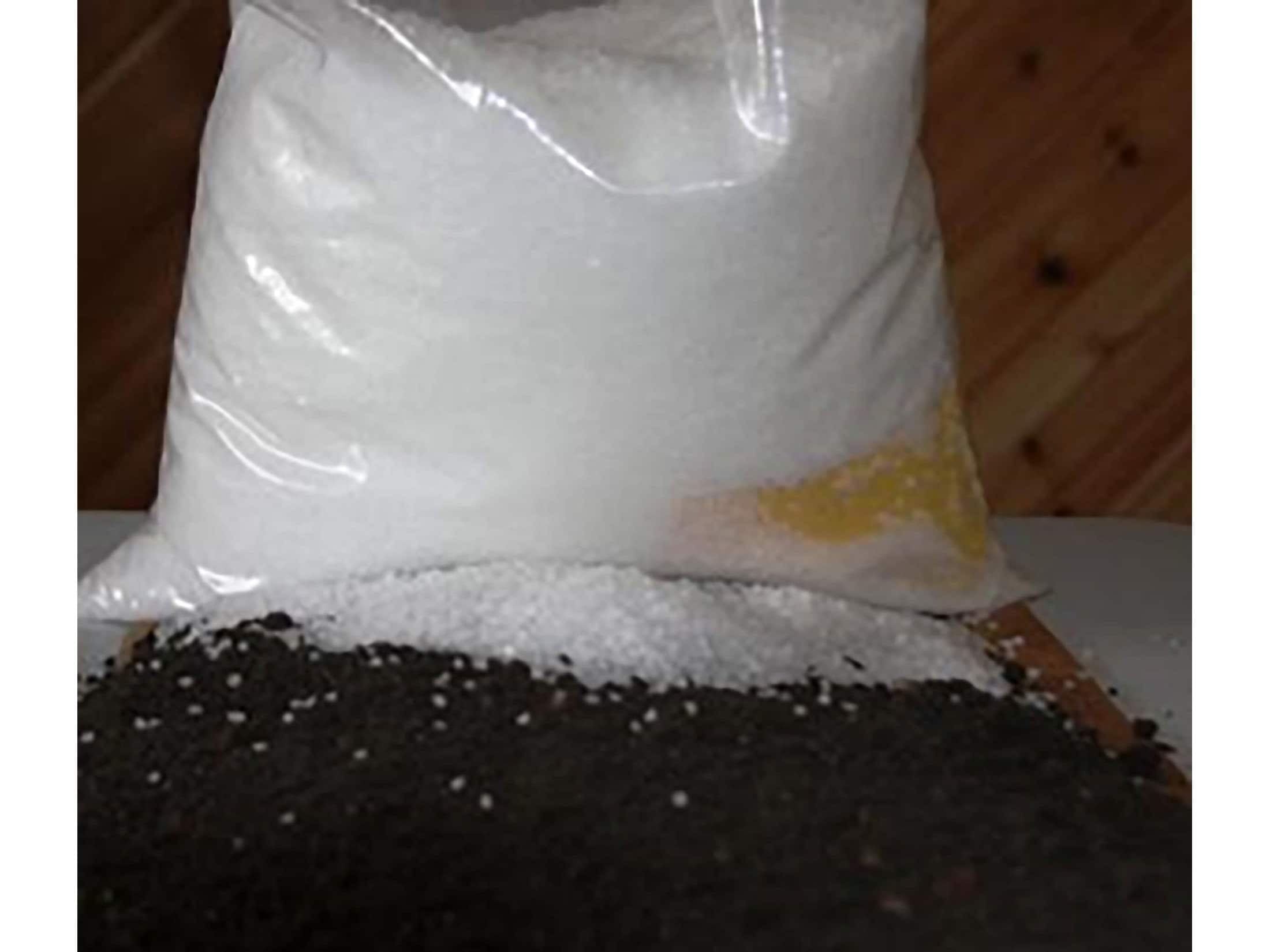 Minnesota Trapline Flaked Trapping Wax 10 lb - Walmart.com