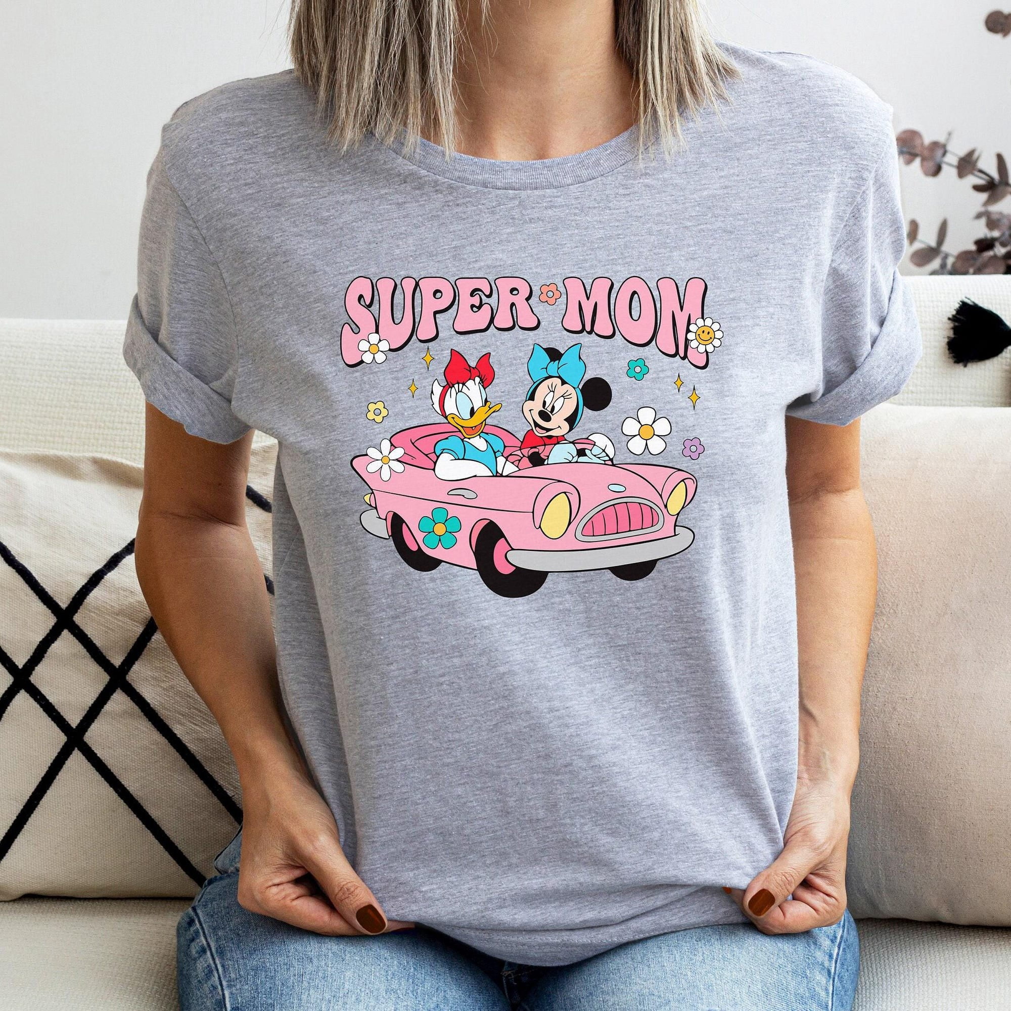 Minnie Super Mom T-Shirt | Family Vacation & Mother's Day Gift for ...