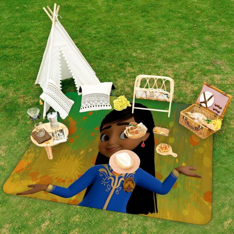 Mira Royal patterned picnic mat perfectly accompanies your every picnic ...