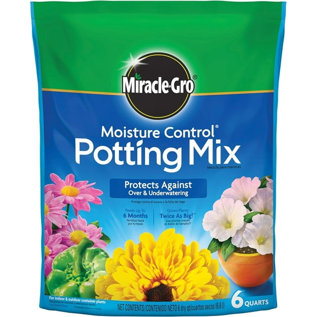 Miracle-Gro Moisture Control Potting Mix 6 qt. - Walmart.com