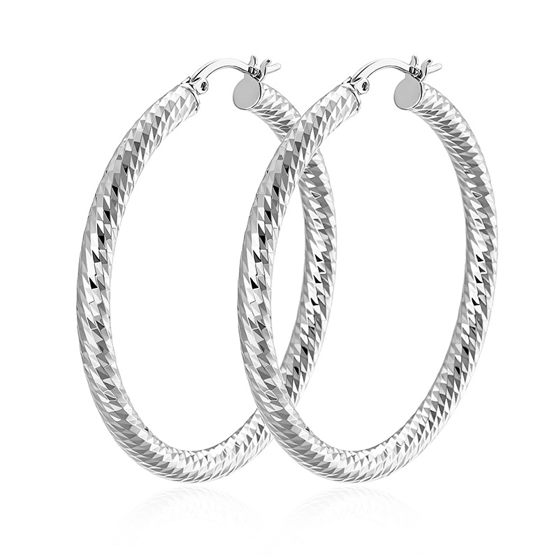 Miren Bold Hammered Hoop Earrings for Women, Chunky Geometric Clip-On ...