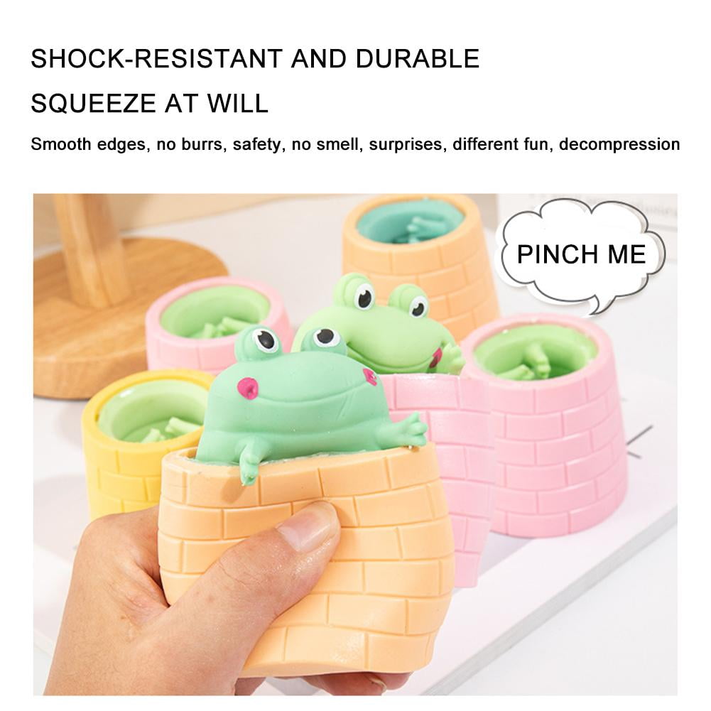 DLQT Random Color Frog Prince Pinch Fun Frog Prince Decompression Toy ...