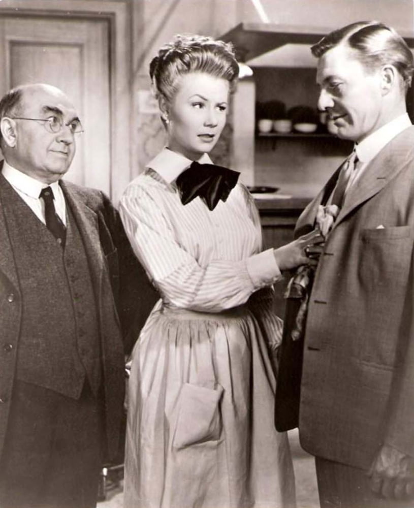 Mitzi Gaynor - Movie Still Photo Print (8 x 10) - Walmart.com