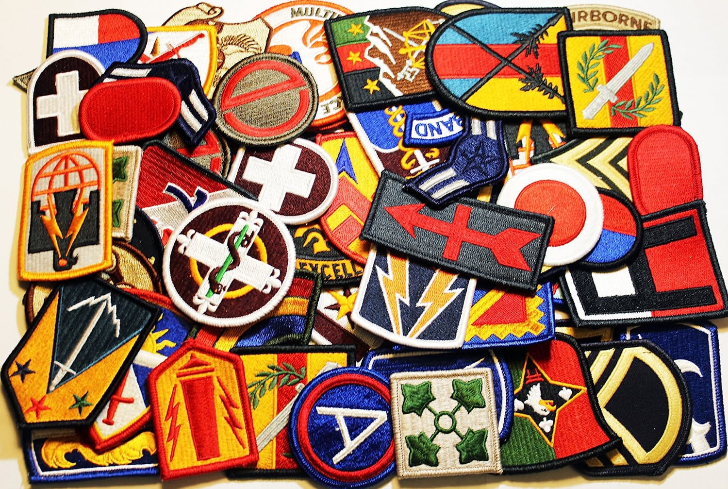 Mixed Lot of 60 Plus Assorted US Army & Air Force Military Patches ...