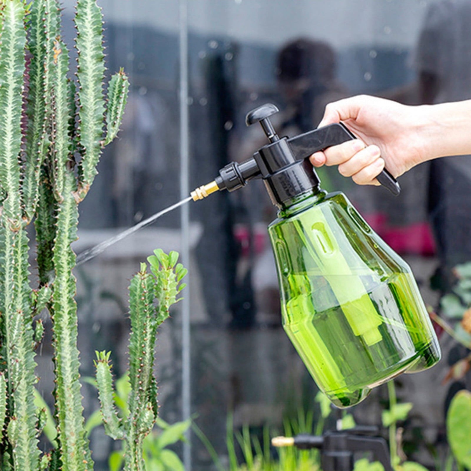 Mlkoz Garden Decor Clearance, 1500ml Watering Spray Bottle Watering ...