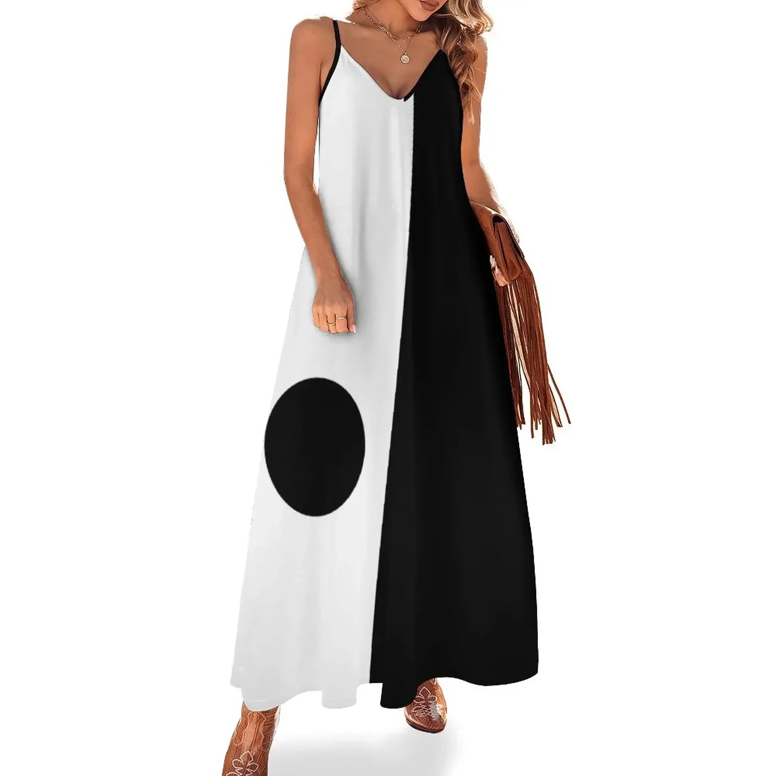 Mod Design Black and White Dress With Circle Sleeveless Dress dress for ...