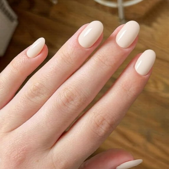 Modelones Press on Nails Oval, Milky White Short Fake Nails, Christmas ...