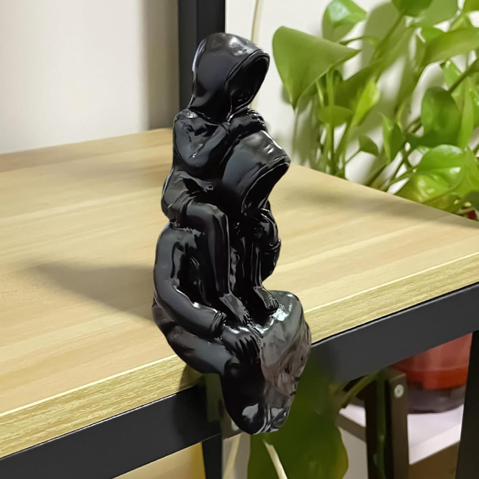 Modern Abstract Faceless Family Sculpture, Red Resin Art Statue ...