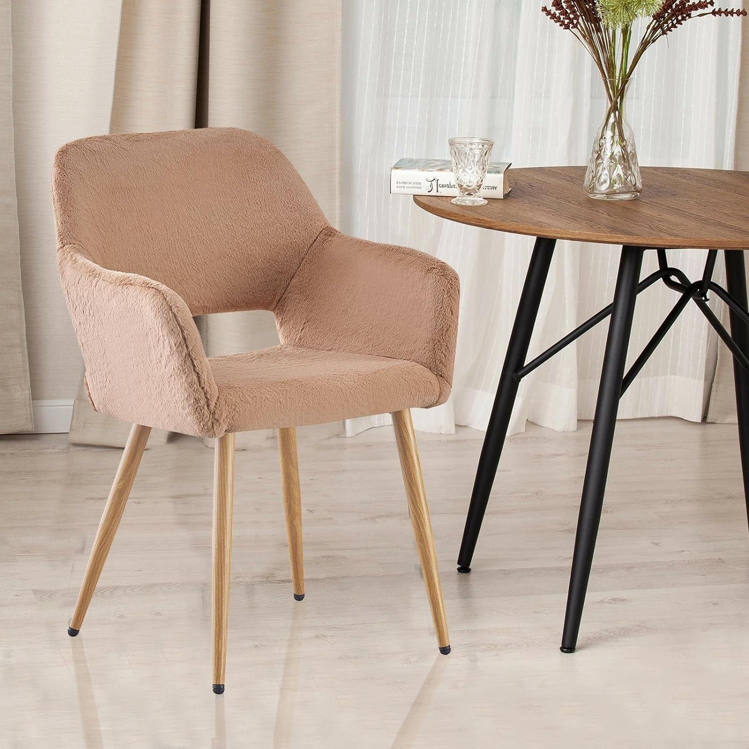 Modern Faux Fur Home Office Chair, Fluffy Chair Makeup Vanity Chair for ...