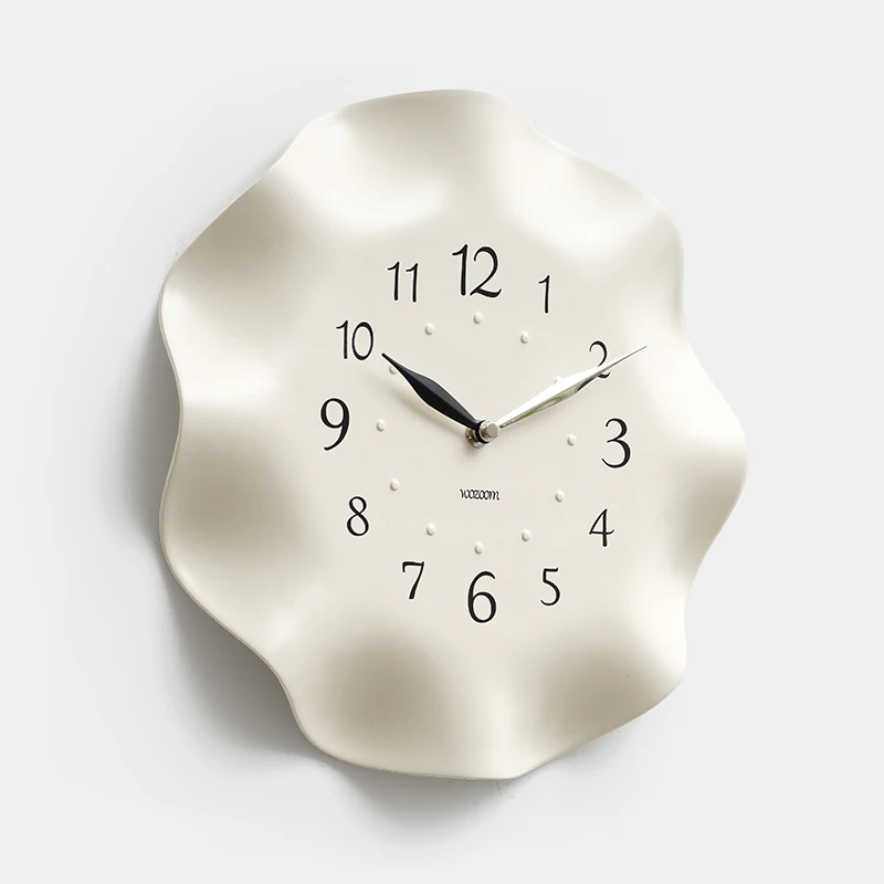 Modern Minimalist White Wall Clock Creative Living Room Decoration ...