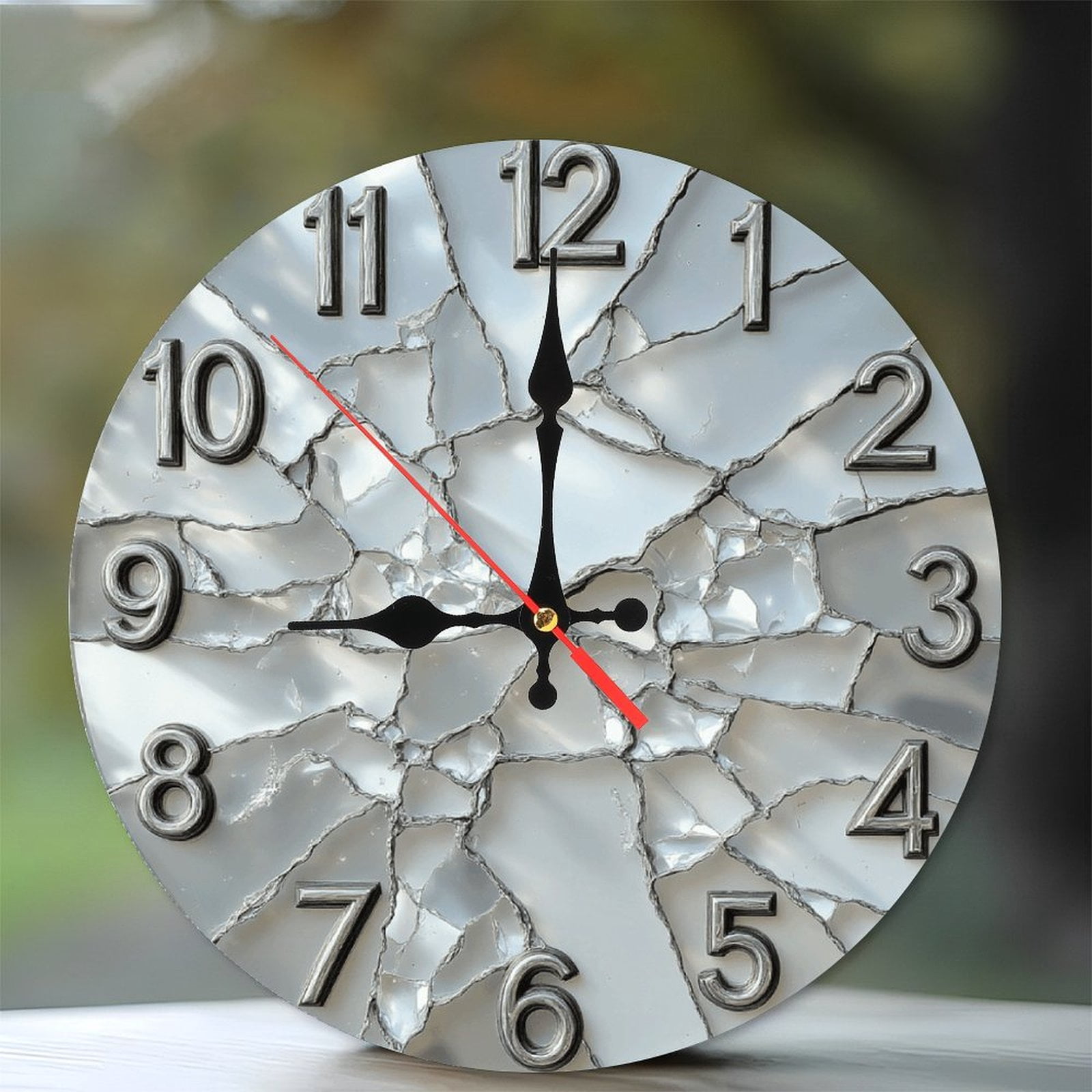 Modern Shattered Glass Wall Clock Decorative Timepiece 10-Inch Silent ...